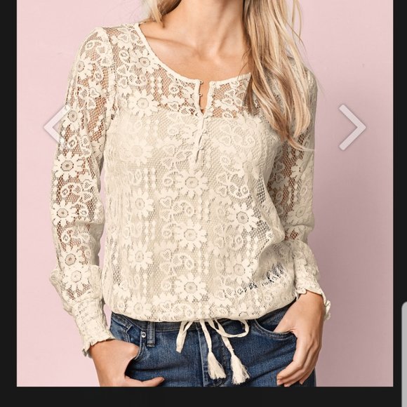 VENUS | Tops | Venus Off White Lace Blouse | Poshmark